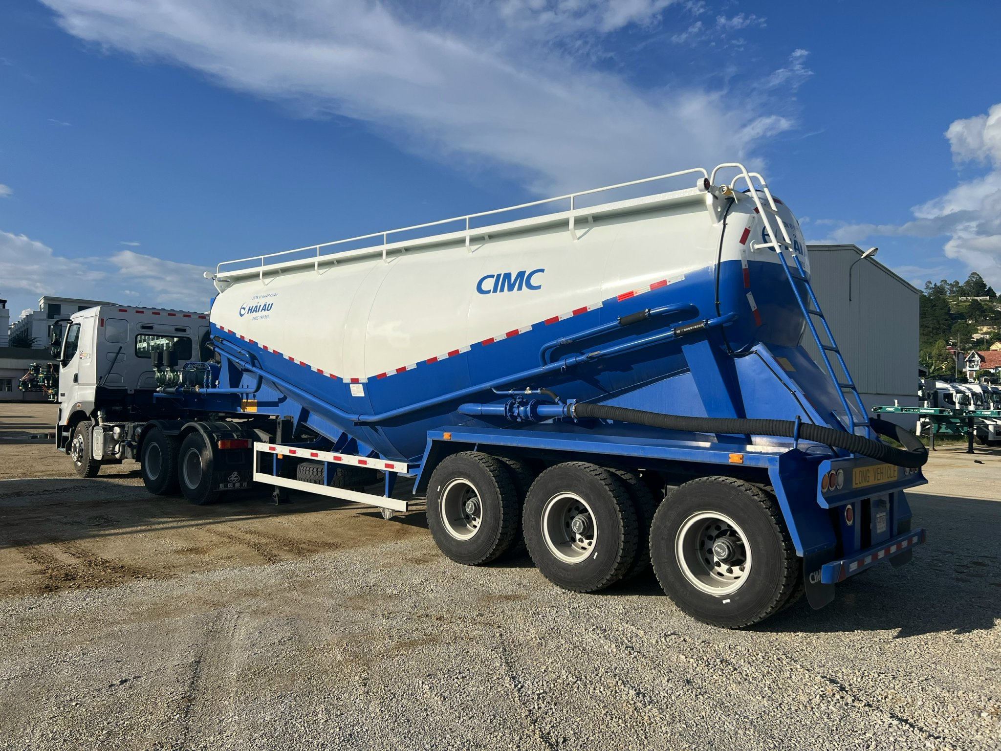 Mooc Xitec Chở Bụi Thép 47 Khối CIMC